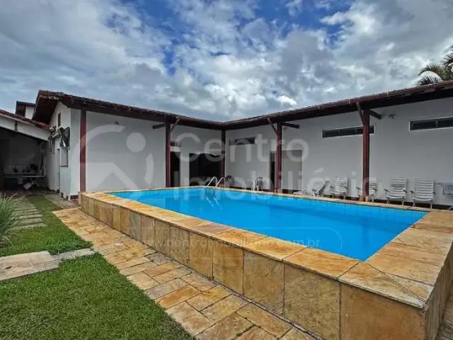 Casa / Sobrado para Venda em Peruíbe/SP Parque Turístico 4 Quartos