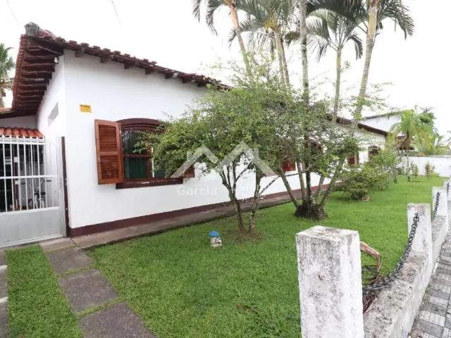Casa / Sobrado para Venda em Peruíbe/SP Parque Turístico 4 Quartos