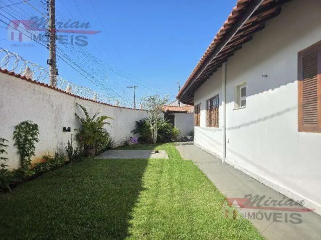 Casa / Sobrado para Venda em Peruíbe/SP Parque Turístico 5 Quartos