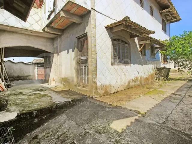 Casa / Sobrado para Venda em Peruíbe/SP Parque Turístico 5 Quartos