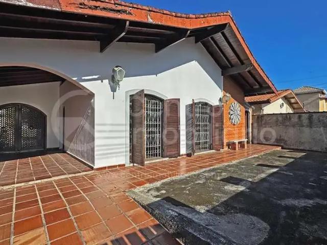 Casa / Sobrado para Venda em Peruíbe/SP Parque Turístico 3 Quartos