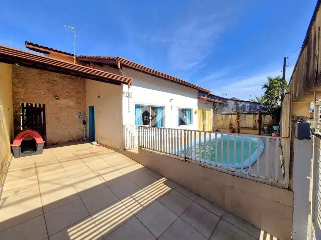 Casa / Sobrado para Venda em Peruíbe/SP Parque Turístico 3 Quartos