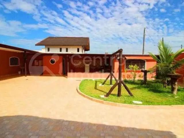 Casa / Sobrado para Venda em Peruíbe/SP Parque Turístico 3 Quartos