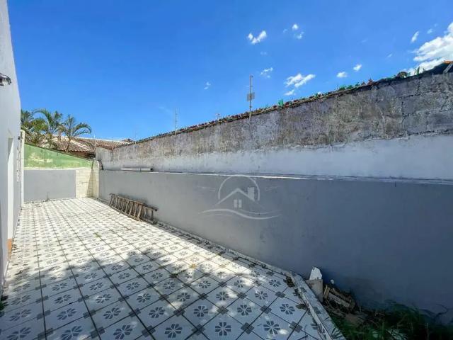 Casa / Sobrado para Venda em Peruíbe/SP Parque Turístico 3 Quartos