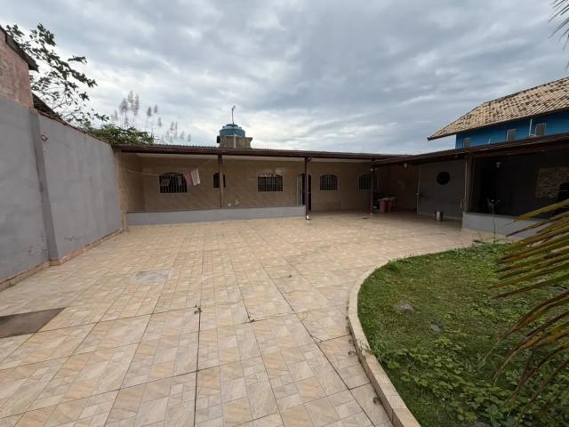 Casa / Sobrado para Venda em Peruíbe/SP Parque Turístico 3 Quartos