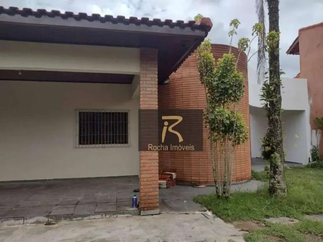 Casa / Sobrado para Venda em Peruíbe/SP Quinta Do Guarau 3 Quartos