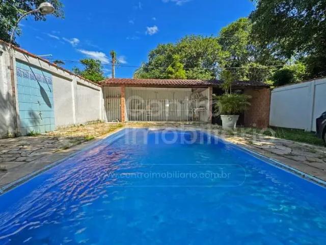 Casa / Sobrado para Venda em Peruíbe/SP Quinta Do Guarau 3 Quartos