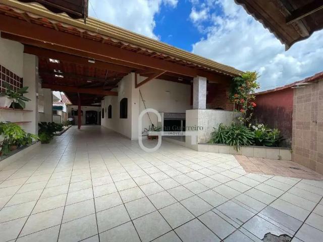 Casa / Sobrado para Venda em Peruíbe/SP Vila Romar 5 Quartos