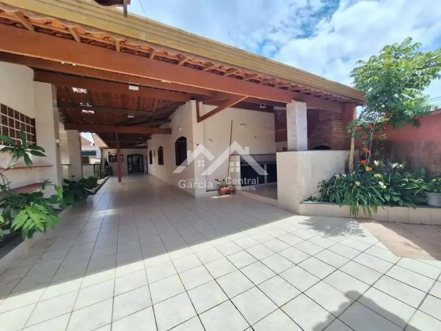 Casa / Sobrado para Venda em Peruíbe/SP Vila Romar 5 Quartos
