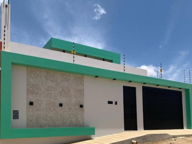 Casa / Sobrado para Venda em Petrolina/PE COHAB Massangano 3 Quartos
