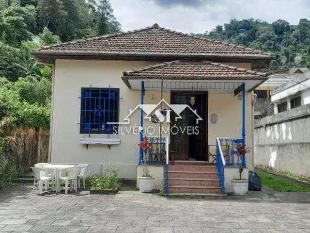 Casa / Sobrado para Venda em Petrópolis/RJ Coronel Veiga 3 Quartos