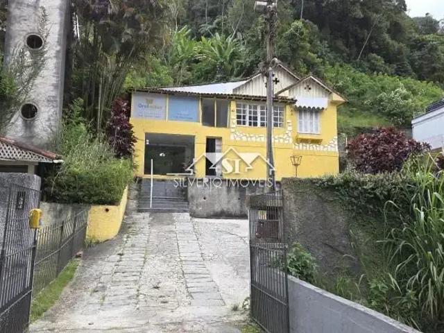 Casa / Sobrado para Venda em Petrópolis/RJ Coronel Veiga 3 Quartos
