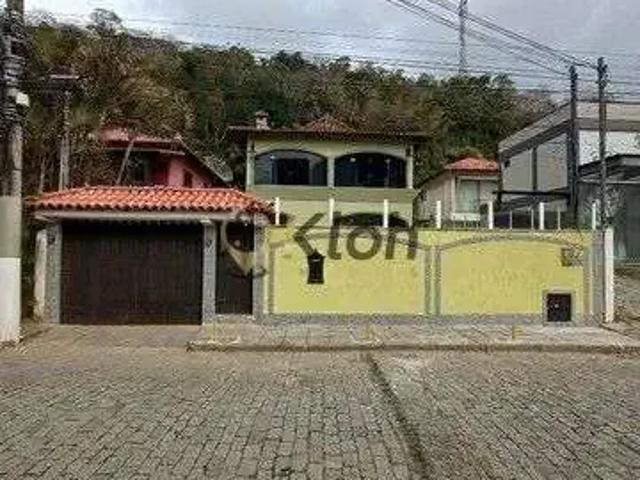 Casa / Sobrado para Venda em Petrópolis/RJ Corrêas 4 Quartos