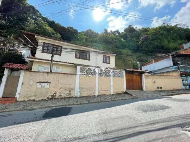 Casa / Sobrado para Venda em Petrópolis/RJ Corrêas 5 Quartos