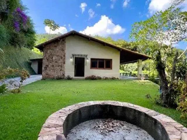 Casa / Sobrado para Venda em Petrópolis/RJ Corrêas 3 Quartos