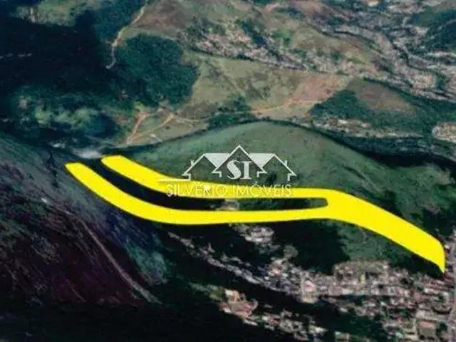 Casa / Sobrado para Venda em Petrópolis/RJ Corrêas 3 Quartos