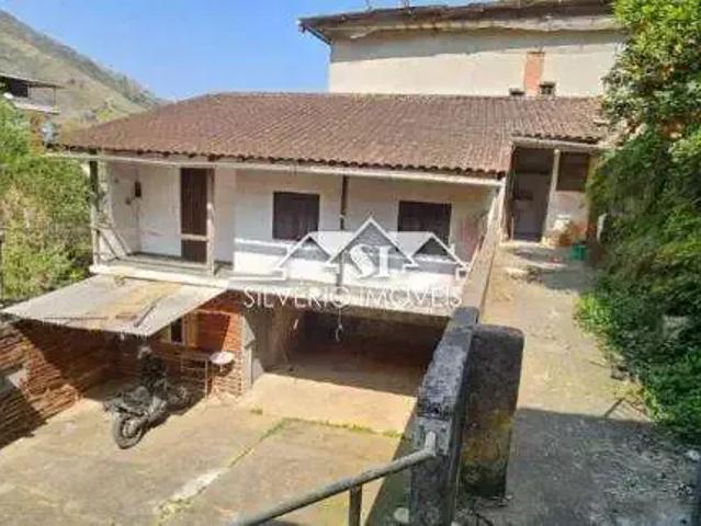 Casa / Sobrado para Venda em Petrópolis/RJ Caxambu 4 Quartos