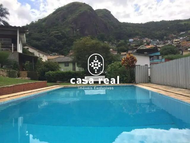 Casa / Sobrado para Venda em Petrópolis/RJ Cascatinha 3 Quartos