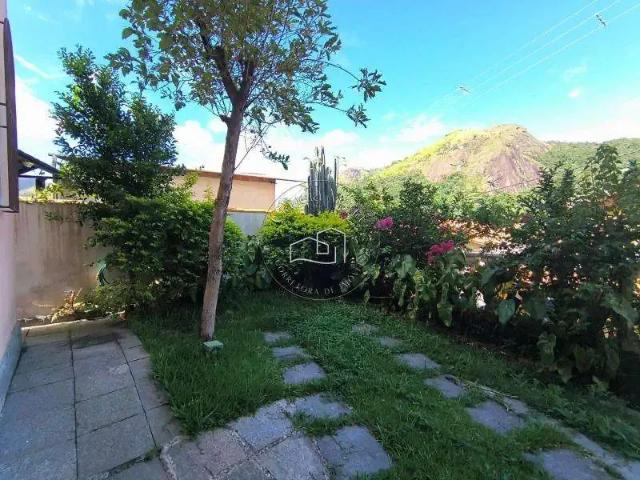 Casa / Sobrado para Venda em Petrópolis/RJ Cascatinha 3 Quartos