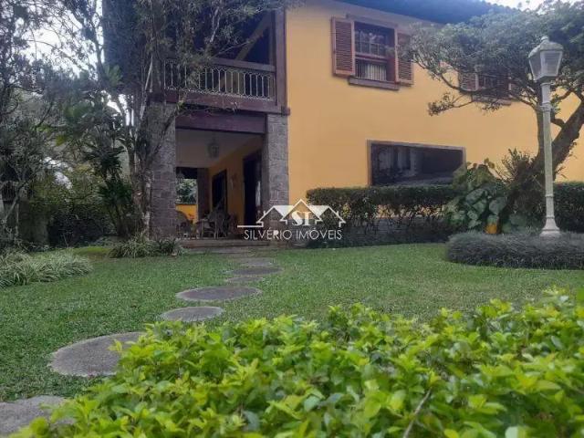 Casa / Sobrado para Venda em Petrópolis/RJ Centro 13 Quartos