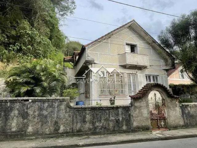 Casa / Sobrado para Venda em Petrópolis/RJ Centro 3 Quartos