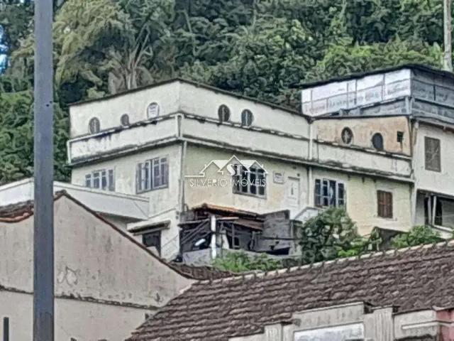 Casa / Sobrado para Venda em Petrópolis/RJ Centro 3 Quartos