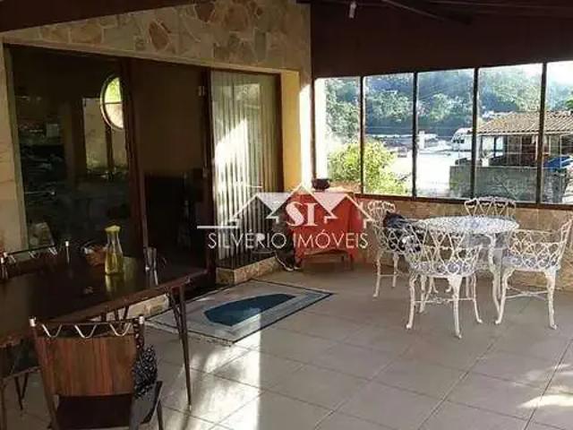 Casa / Sobrado para Venda em Petrópolis/RJ Centro 3 Quartos