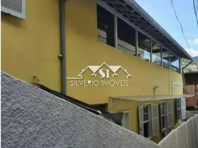 Casa / Sobrado para Venda em Petrópolis/RJ Centro 3 Quartos