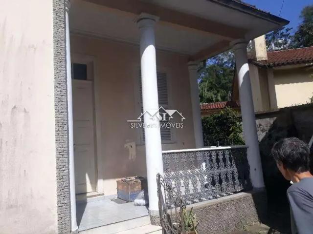 Casa / Sobrado para Venda em Petrópolis/RJ Centro 4 Quartos