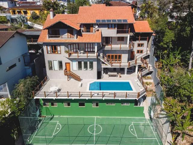 Casa / Sobrado para Venda em Petrópolis/RJ Centro 5 Quartos