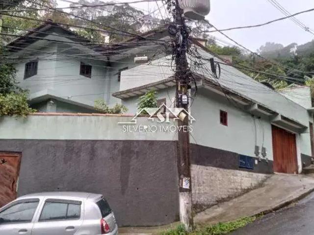 Casa / Sobrado para Venda em Petrópolis/RJ Chácara Flora 2 Quartos
