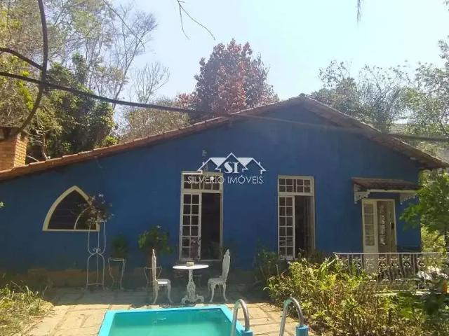 Casa / Sobrado para Venda em Petrópolis/RJ Cuiabá 3 Quartos