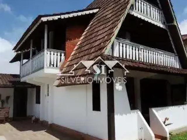 Casa / Sobrado para Venda em Petrópolis/RJ Alto da Serra 4 Quartos