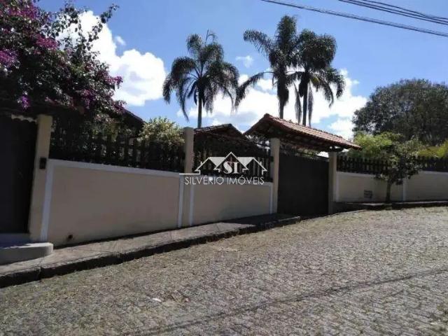 Casa / Sobrado para Venda em Petrópolis/RJ Alto da Serra 4 Quartos
