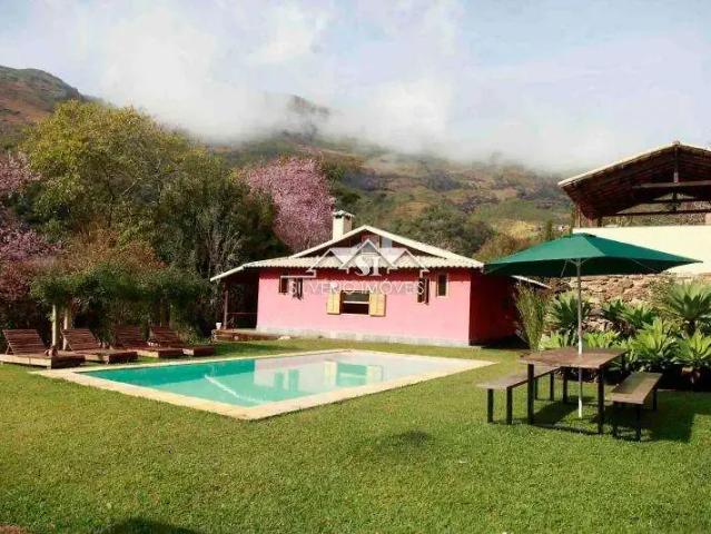 Casa / Sobrado para Venda em Petrópolis/RJ Araras 2 Quartos