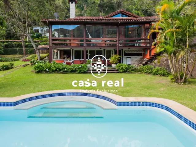 Casa / Sobrado para Venda em Petrópolis/RJ Araras 4 Quartos