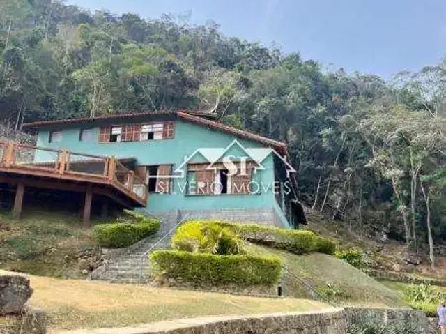 Casa / Sobrado para Venda em Petrópolis/RJ Araras 6 Quartos