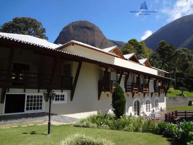 Casa / Sobrado para Venda em Petrópolis/RJ Araras 7 Quartos