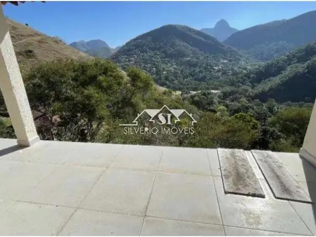 Casa / Sobrado para Venda em Petrópolis/RJ Bonsucesso 4 Quartos