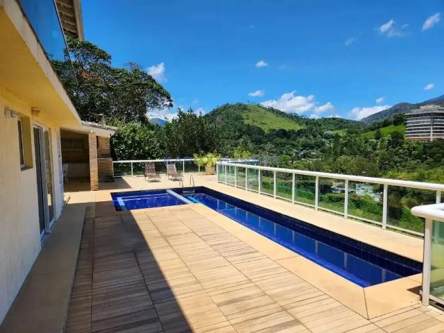 Casa / Sobrado para Venda em Petrópolis/RJ Bonsucesso 5 Quartos