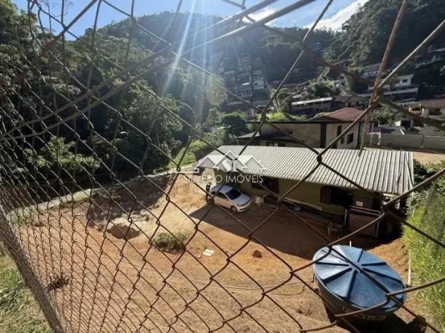 Casa / Sobrado para Venda em Petrópolis/RJ Duarte Silveira 1 Quartos