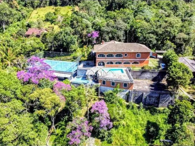 Casa / Sobrado para Venda em Petrópolis/RJ Fazenda Inglesa 3 Quartos