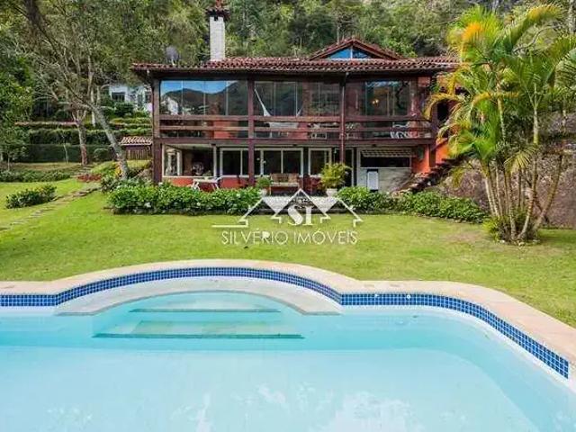 Casa / Sobrado para Venda em Petrópolis/RJ Fazenda Inglesa 4 Quartos