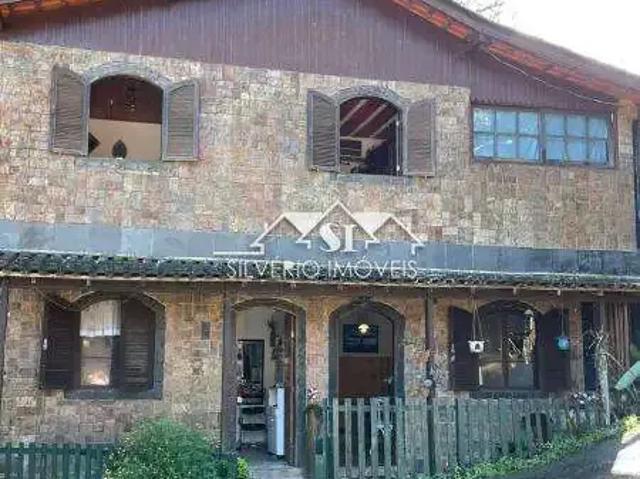 Casa / Sobrado para Venda em Petrópolis/RJ Fazenda Inglesa 6 Quartos
