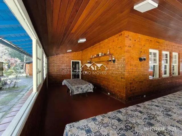 Casa / Sobrado para Venda em Petrópolis/RJ Fazenda Inglesa 6 Quartos