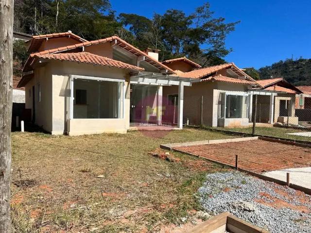 Casa / Sobrado para Venda em Petrópolis/RJ Itaipava 3 Quartos