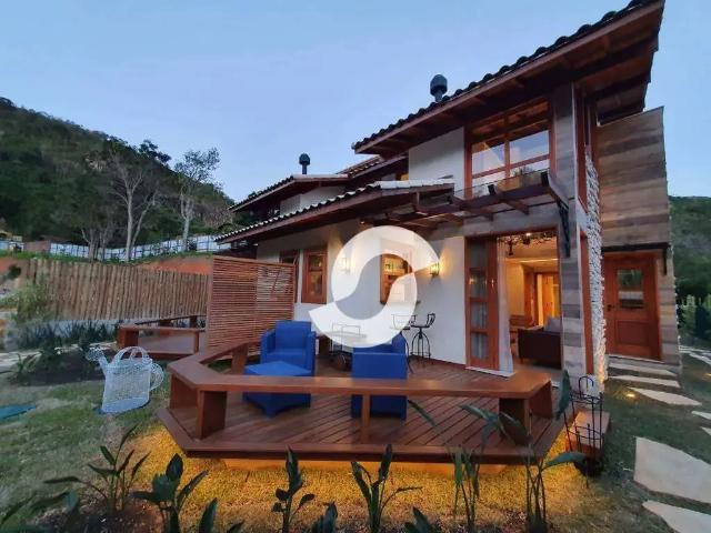 Casa / Sobrado para Venda em Petrópolis/RJ Itaipava 3 Quartos