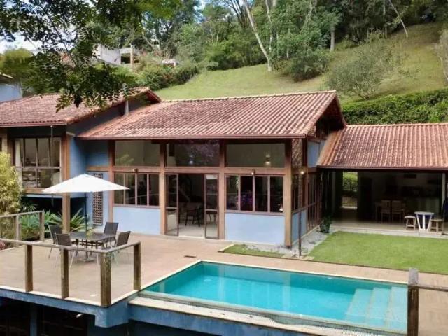Casa / Sobrado para Venda em Petrópolis/RJ Itaipava 3 Quartos