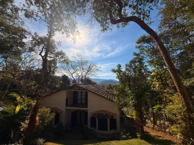 Casa / Sobrado para Venda em Petrópolis/RJ Itaipava 2 Quartos