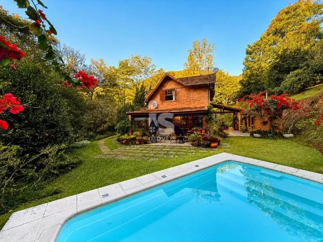 Casa / Sobrado para Venda em Petrópolis/RJ Itaipava 4 Quartos